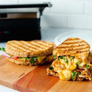 Grilled Chipotle Chicken Sandwich - TRIBECA OVEN